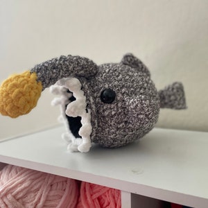 Angler Fish Crochet Pattern, Low Sew Amigurumi Instructions, Crochet ...