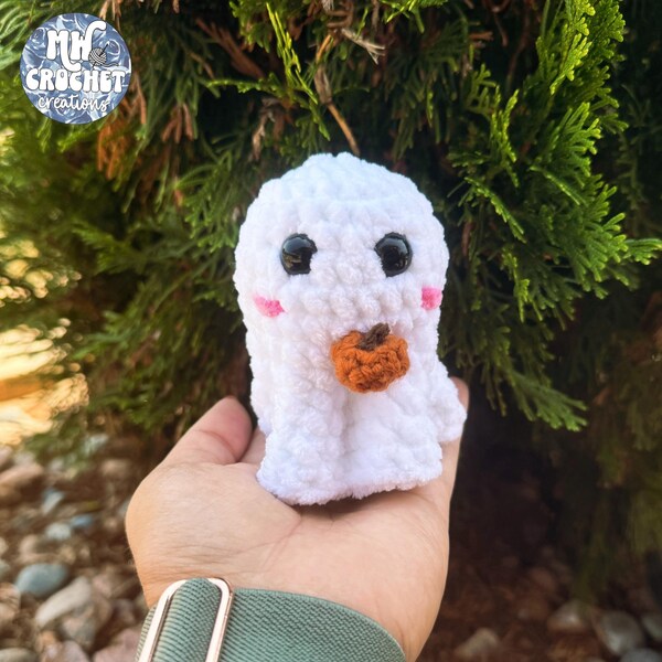 PATTERN: Low Sew Plush Ghasper the Sheet Ghost - Crochet Ghost With ...