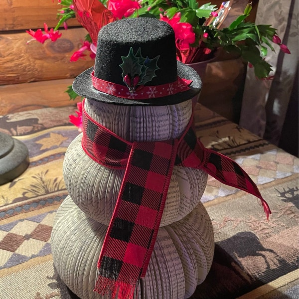 Book Snowman (shown With Christmas Tree) - Etsy