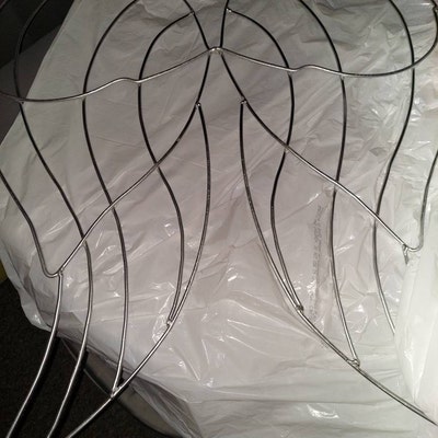 Angel Wings Wire Wreath Form - Etsy