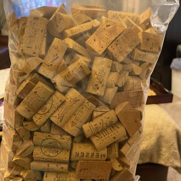 Halves of Corks Used for Crafts - Pre-cut Wine Cork - Wall Decor - Cork ...