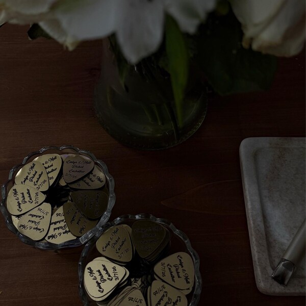 PERSONALISED GUITAR PLECTRUM Acrylic Music Themed Wedding Table ...