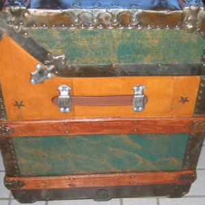 Small Brass Chest Lock With Key Jewelry Box Keepsake Tiny Antique ...