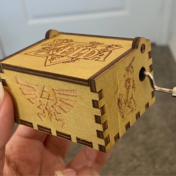 The Lion King Music Box 3D Light LED Can You Feel the Love Tonight Song ...
