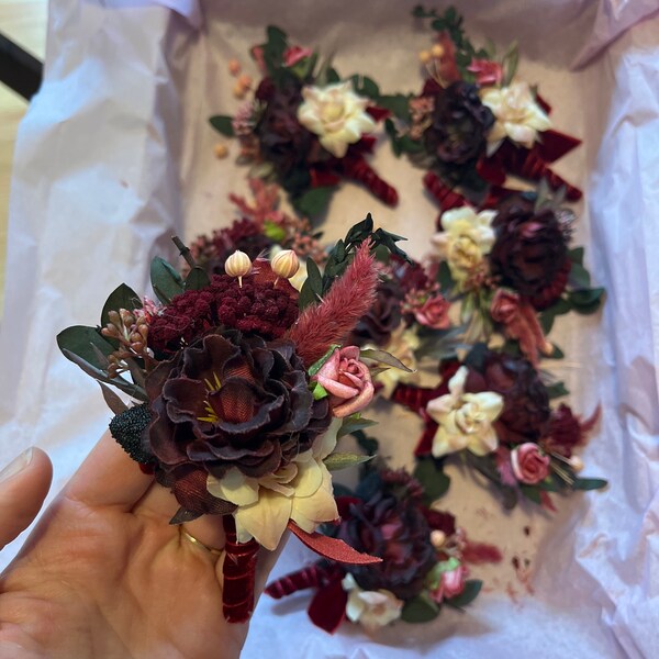 Flower Buttonhole, Burgundy Boutonniere, Groomsmen Buttonhole, Marsala ...