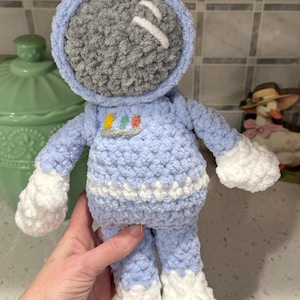 Apollo Astronaut || 12” Astronaut + Alien Finger Puppets, Crochet ...