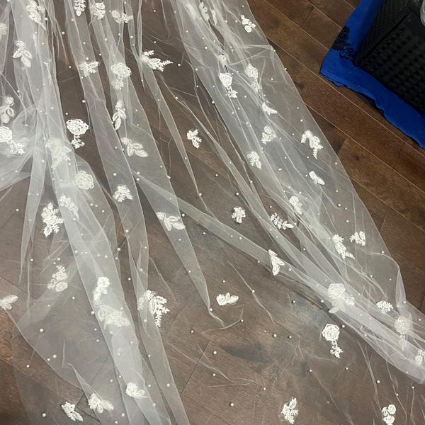 Soft Flower Lace Bridal Juliet Veil Boho Short Wedding Cap Veil 1930s ...