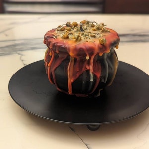 Yule Cauldron Candle / Yule Pillar Candle / Yule Decoration / - Etsy