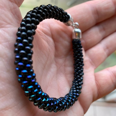 Tutorial Claspelastic: Make an Elastic Clasp for Your Kumihimo or ...