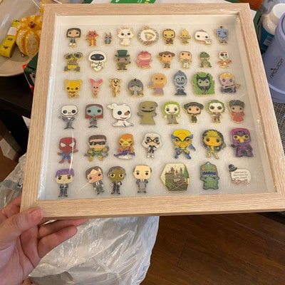 Pin Badge Display Metal-frame, Enamel Pin Display Box for Collector ...