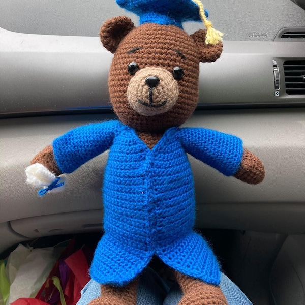 CROCHET PATTERN: Graduation Teddy / Amigurumi / Graduation Gift ...