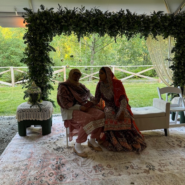 Baby Breath Flower Varmala With Red Roses, Pink Peonies Indian Wedding ...