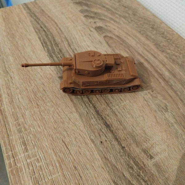 1/72 Scale Dutch Marmon-herrington CTLS-4TAC Light Tank, KNIL, United ...