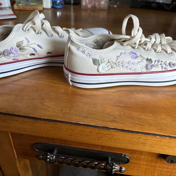 Custom Converse Chuck Taylor All Star LOW Shoes Embroidered by Hand to ...