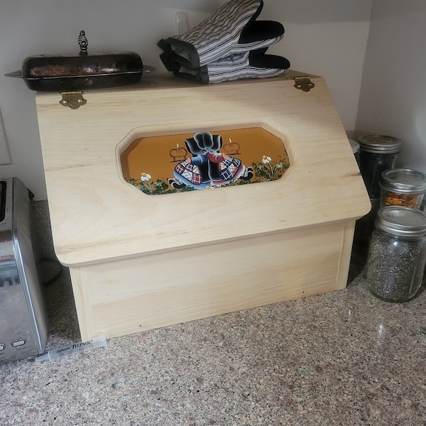 Amish Handcrafted Solid Pine Bread Box With Black Hinges - Rustic ...