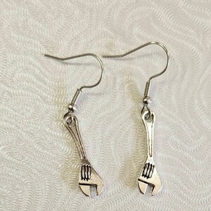 Charlie Brown Earring, Charlie Brown, Peanuts Earrings, Peanuts, Dangle ...