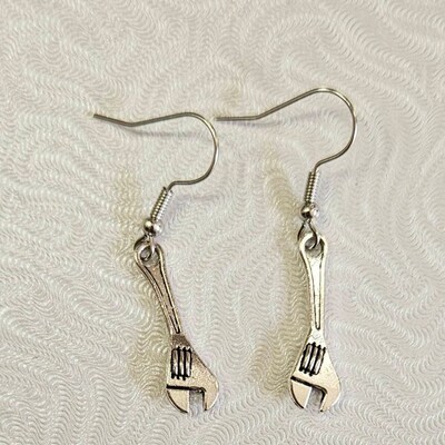 Charlie Brown Earring, Charlie Brown, Peanuts Earrings, Peanuts, Dangle ...