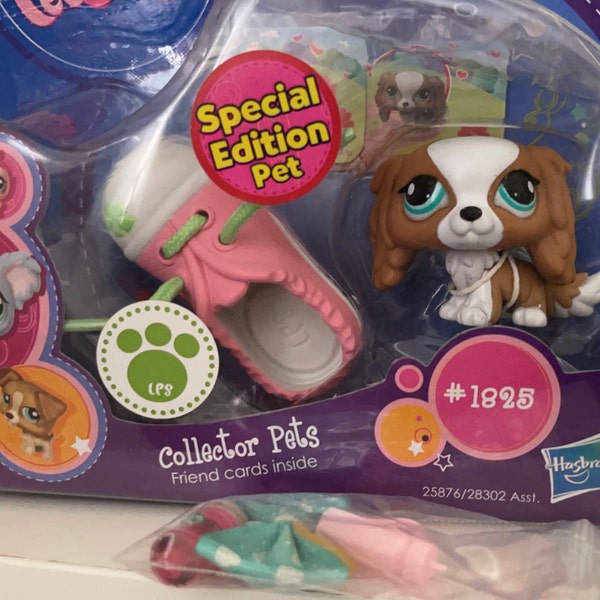 Hasbro Littlest Pet Shop Mommy/ Daddy and Baby Bunny Rabbit With ...