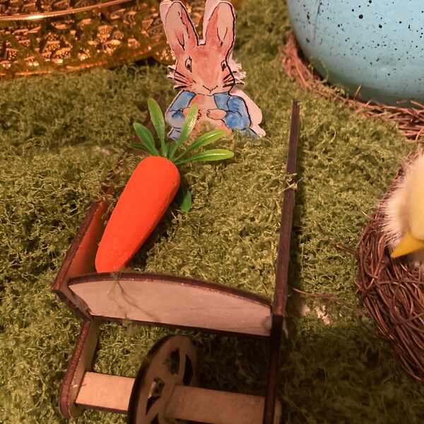 Multi-pack Peter Rabbit Wheelbarrow Cupcake Holders - Wooden ...