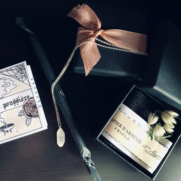 Seidr. Runic Talisman. Medieval Runes of Healing & Magick. Bespoke ...