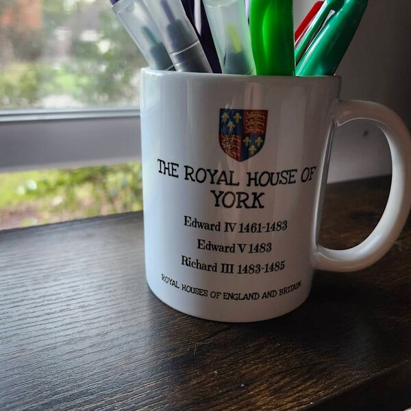 Funny Grammar Mug, Correcting Grammar, English Teacher Mug, Gift, Geek ...