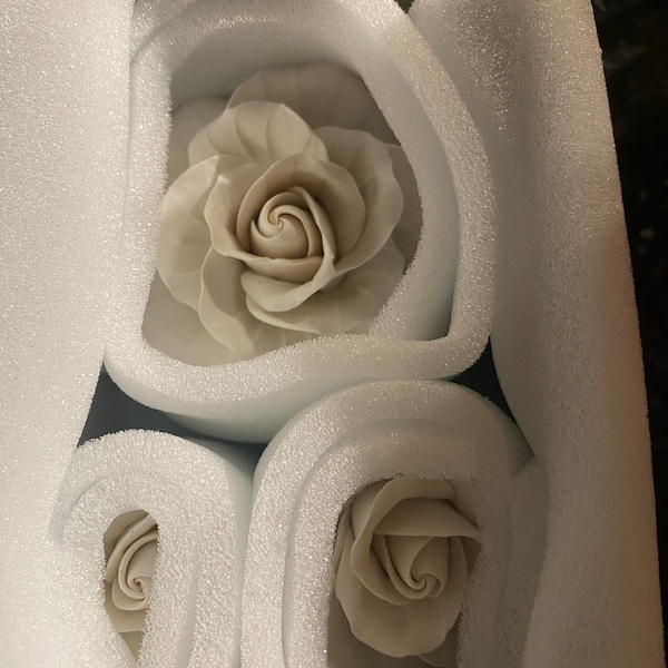 White Rose Sugar Flower Cake Topper | Assorted Size Gum Paste Flower ...