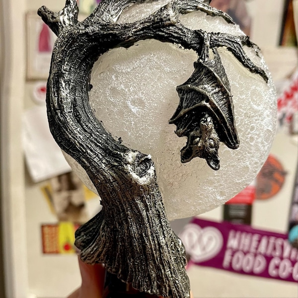 Dracula: Nosferatu Statue,resin Sculpture | Legendary Vampire Figurine ...