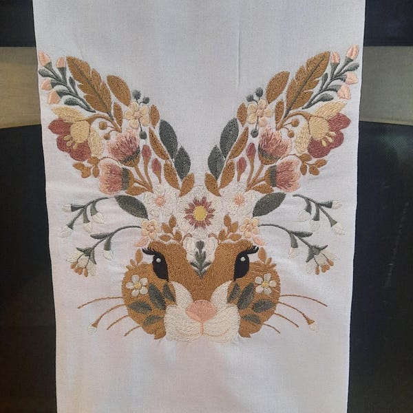 Floral Bunny Machine Embroidery Design: Pastel Leaf Animal, Bunny ...