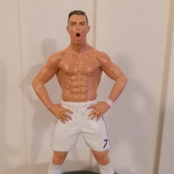 Realistic Cristiano Ronaldo Figure – Handmade – Sizes 16/18/25 Cm ...
