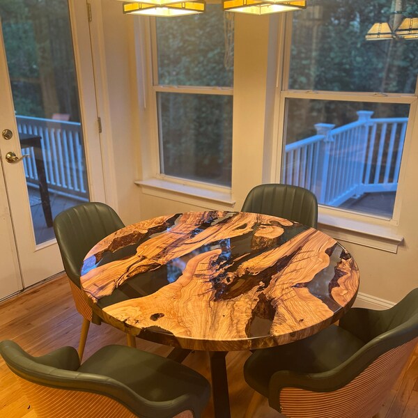Living Edge Round Dining Table, Kitchen Table,clear Epoxy Table, Dining ...