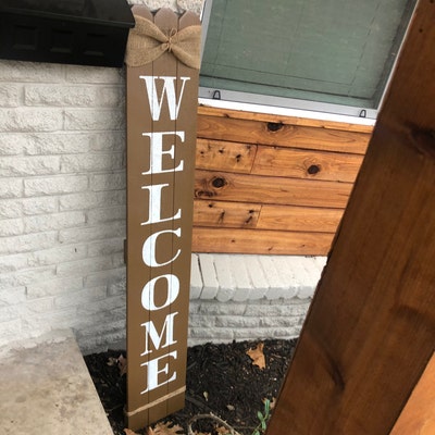Farmhouse Rustic Wood Welcome Sign, Vertical Wooden Welcome Sign ...