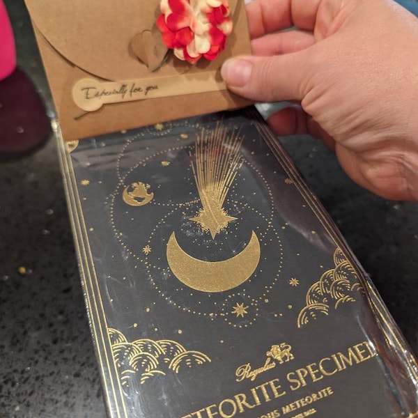 Meteorite Specimen Crystal Ball and Astronaut Model,desktop Decoration ...