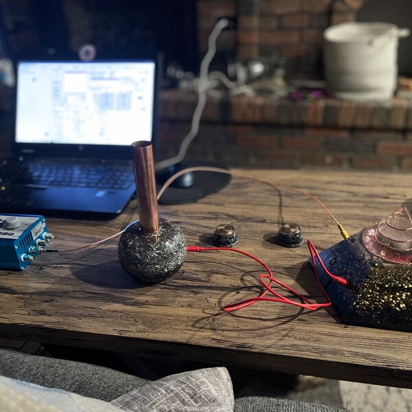 Orgonite, Orgone Generator, Orgone Pyramid, Pentagon Pyramid, Aragonite, Ammonite - Etsy