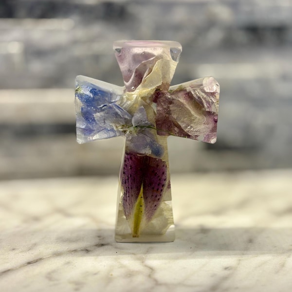 Custom Made Bird Made With Your Dried Flowers, Songbird Keepsake, Bird ...