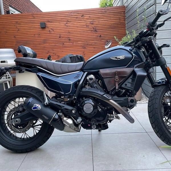 Triumph Bonneville Scrambler Leather Tank Belt Cafe Racer and Scrambler ...