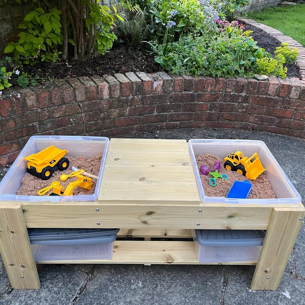 2 Tiered Freestanding Planter. 2 Tier Planter. Multi-level Planter ...