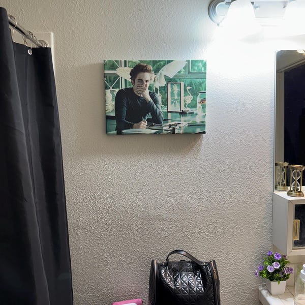 Funny Bathroom Poster, Edward Smell Stinky Face Poster - Etsy