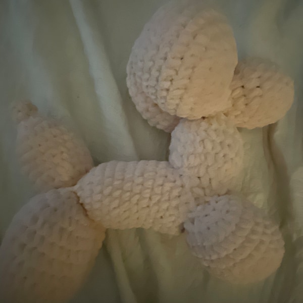 No Sew Balloon Dog Crochet Pattern, Beginner Amigurumi Puppy, Balloon ...