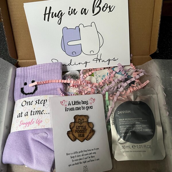 ULTIMATE TEENAGE GIRL Pick Me up Birthday Spa Treat Gift Box, Teenage ...