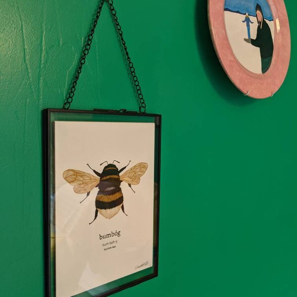 Hand Painted Sage Green Picture Frame-upcycled, With White Painted ...