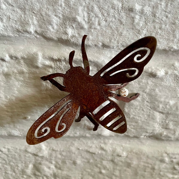 Rusty Metal Honey Bee- Rusty Insect - Pagan Garden Gift - Rusty Bee ...