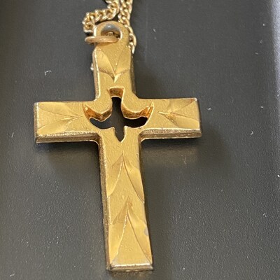 Vintage Rosary With Crucifix and Translucent Beads - Etsy