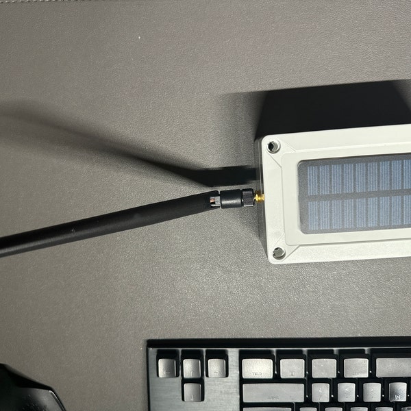 All in One Waterproof Solar Powered off Grid Lora Communications ...
