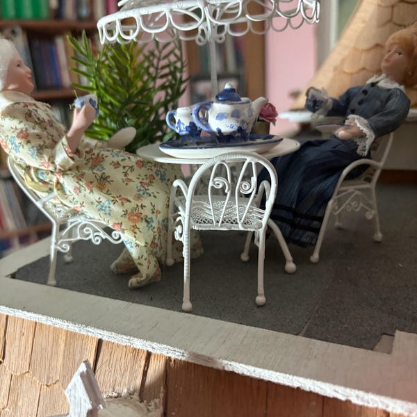 Miniature Draping Rose Window Box/polymer Roses/draping Greenery/6 ...