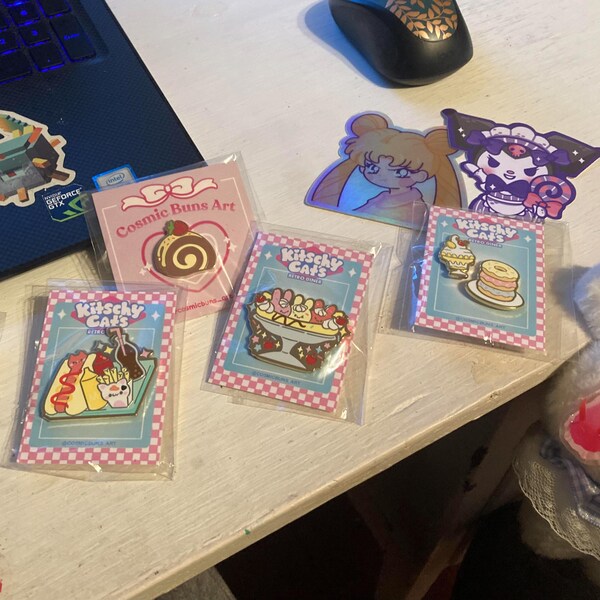 Kawaii Hard Enamel Pins - Strawberry Cake Roll - Choco Cake - Vanilla ...