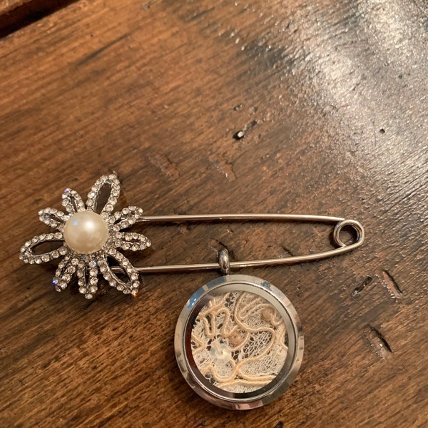 Wedding Dress Lace Locket Necklace. Bridesmaid Gift, Mother of the ...