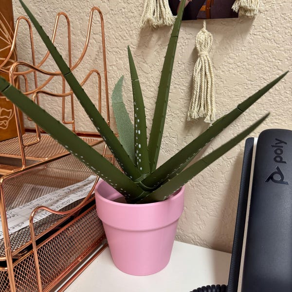 OSRS Mounted Glory Runescape Amulet Wall Decor, Unique Gamer Gift ...