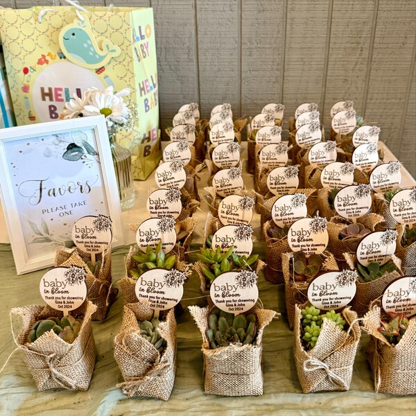 Personalized Wooden Bookmarks for Wedding Seat Chart With Table Numbers ...