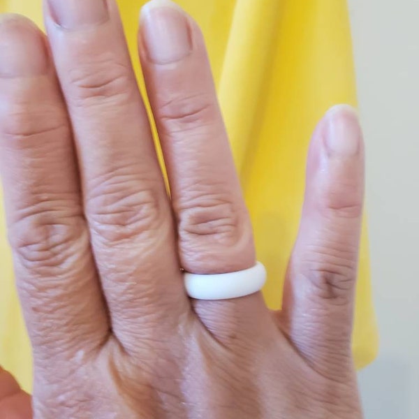 AERA Women's Silicone Wedding Ring: Active, Athletic, Safety Band ...