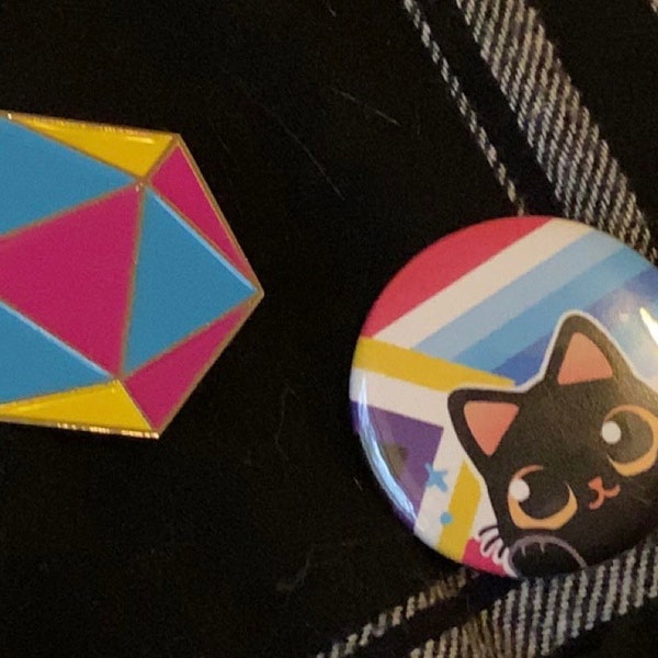 Pansexual Pride D20 Gaming Dice Enamel Pin in LGBTQ Pan Pride Flag ...